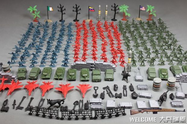 Купить Военные игрушки для детей 包邮军事基地套装军队兵人模型士兵塑料兵打仗儿童沙盘益智玩具 OTHER в ...